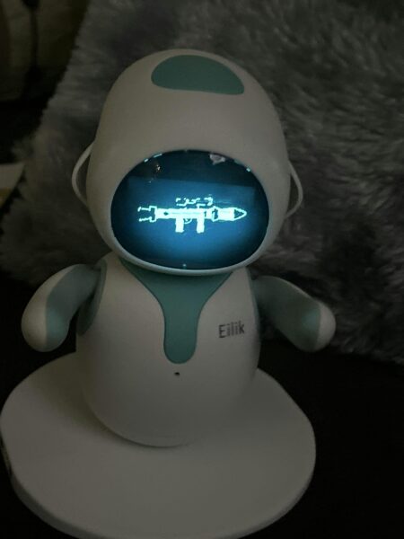 Eilik - Eilik Robot Official
